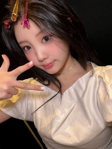 Thành Viên Illit Wonhee Búp Bê Sống Từng Vượt Mặt Jennie Blackpink
