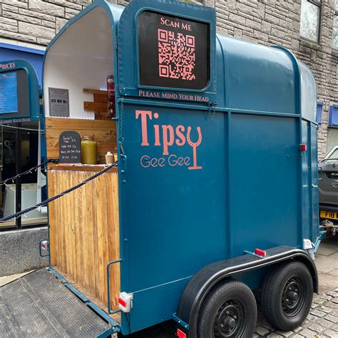 Tipsy Gee Gee Mobile Bar Bradford West Yorkshire