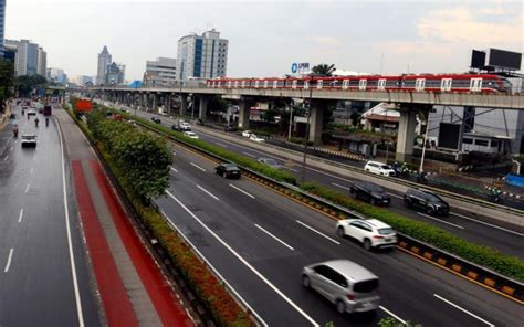 Cuaca Besok Di Jakarta Apakah Hujan Atau Panas Ini Info Bmkg Jumat 25 4