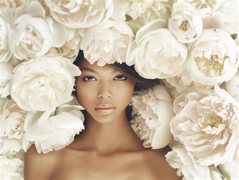 Premium Photo Medium Shot Of Girl Beautiful Woman With A Rose Flowers Pulled Down Over Her