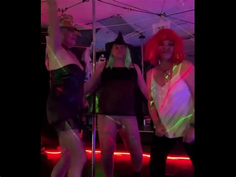 SugarNadya Having Fun At The San Francisco Swinger Club Twist With Her Friends XVIDEOS COM