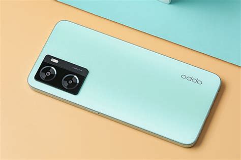 Đánh giá OPPO A57 chi tiết Thiết kế đẹp cấu hình ngon