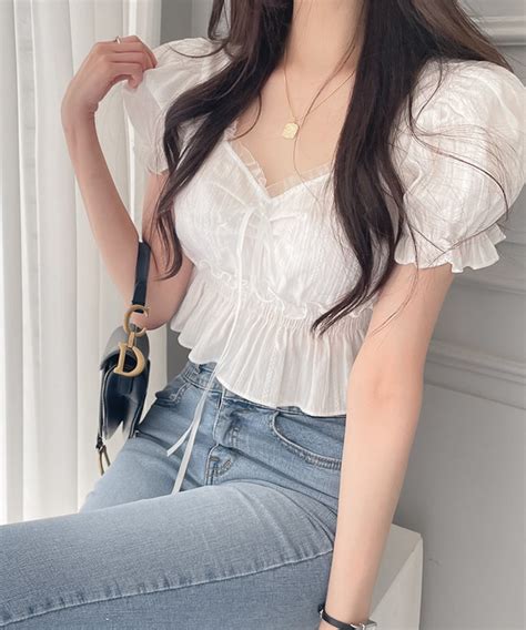 예니엘 3color 엘프 프릴 셔링 리본 크롭 플리츠 플레어 퍼프 반팔 블라우스 셔츠 남방