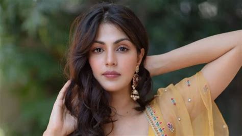 سُشانت سنگھ راجپوت کی گرل فرینڈ ریا چکرورتی کی ٹی وی سکرین پر واپسی