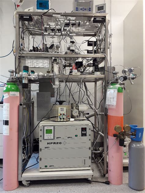 Low Temperature N2o Decomposition Catalysts