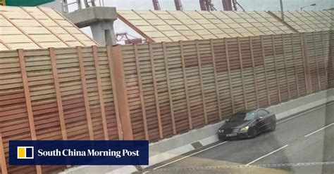 Mercedes Driver Dies After Car Slams Into Concrete Barrier Marking