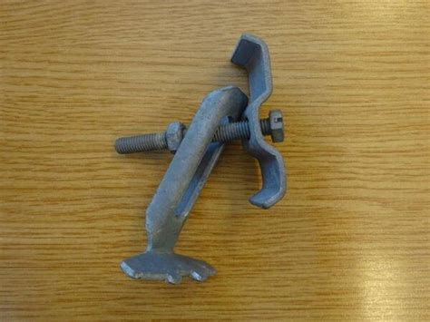 Used Floor Forge Flow Forge Fixing Clip Pack Of 10 No Flooring