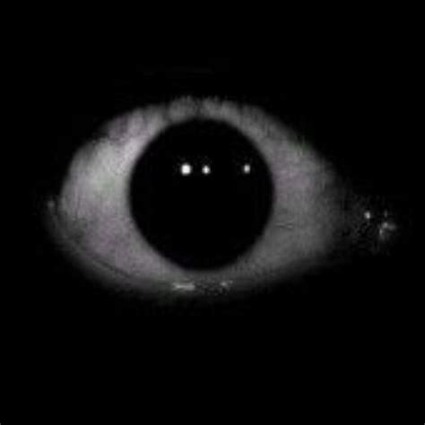 Pin By Michelle Franco On Guardado Rápido Creepy Eyes Scary Eyes