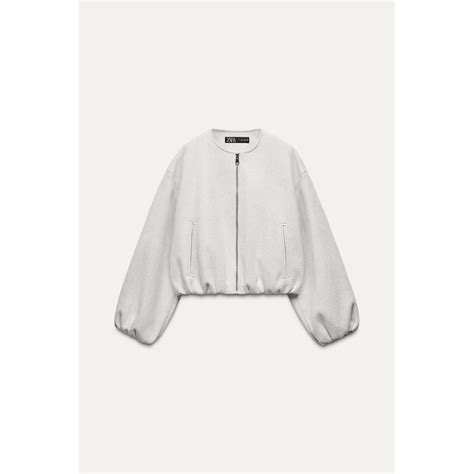 Cette Sublime Veste Zara à Moins De 40 Euros Est Déjà Considérée Comme