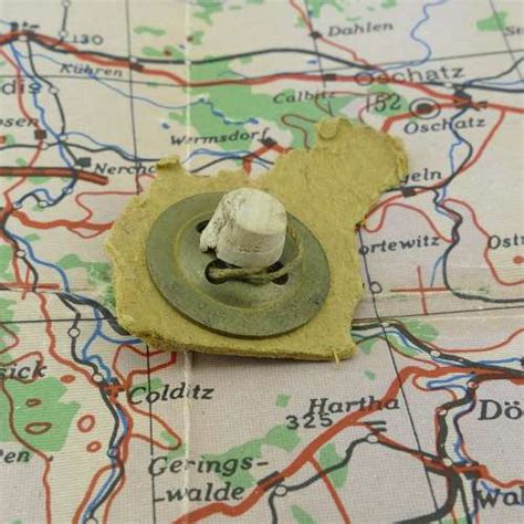 Raf Soe Escape And Evasion Fly Button Compass Type 6