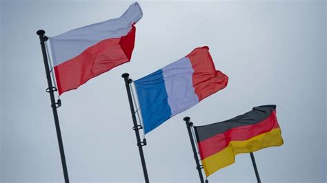 ვაიმარის სამკუთხედი საქართველოს შესახებ ერთობლივ განცხადებას ავრცელებს Netgazeti • საფრანგეთი