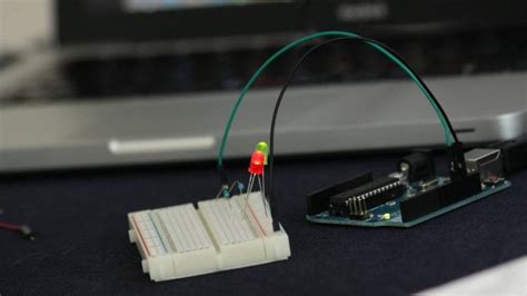 arduino uno r4 スケッチ書き込みエラー（exit status 74） imo lab