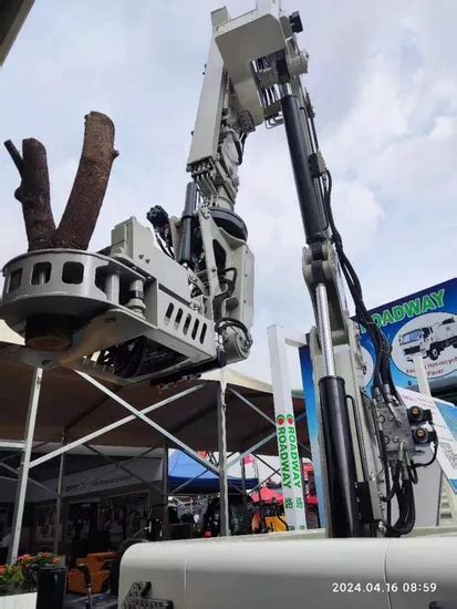 New Product Remote Control Tree Trimmer Clearing Tree Branches Near