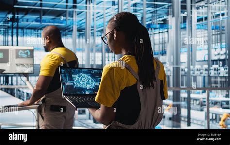 Smart Photovoltaics Factory Expert Gathering System Performance Metrics