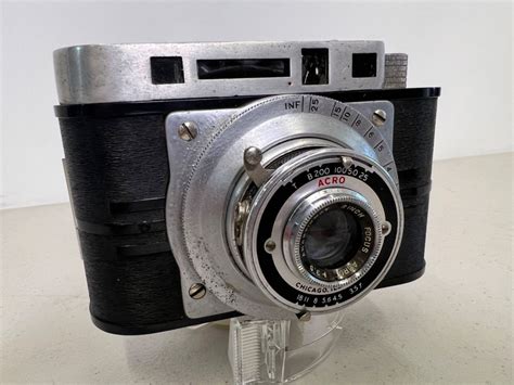 Lot 38 Vintage Acro Model R Art Deco Era Camera W Anastigmat 2 35f