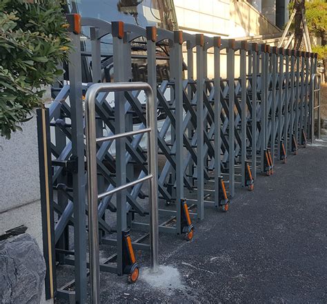 알루미늄 자바라 1600mm 자바라 대문 1600mm 위너기술 인력 및 차량통제시스템 소프트웨어 개발 산업용품