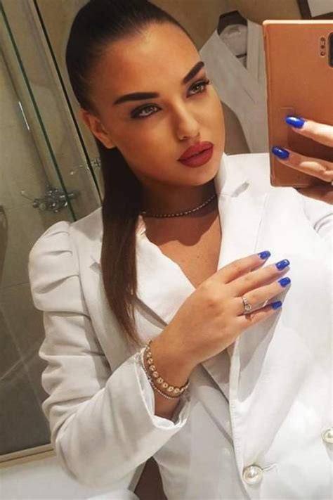 Marsha V Bahamas Escorts