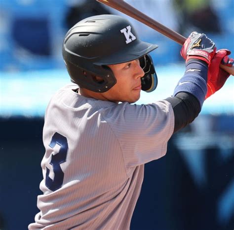 清原和博さん〝超笑顔〟ほほえましい姿が話題に 慶応大4番・清原正吾が逆転2点適時二塁打「潜在能力の塊か？」：「おっ！」でつながる地元密着のスポーツ応援メディア 西スポweb Otto