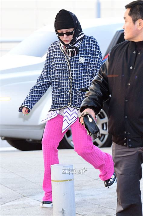 21日上午 Bigbang成员g Dragon Gd 为参加2024 Mama Awards通过仁川国际机场前往日本大阪。 2024 11 21[仁川 刘勇锡 Star Today记者] Mk