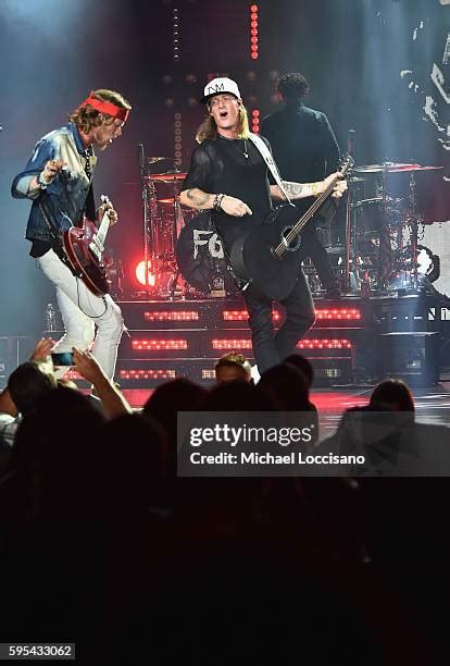 Florida Georgia Line Dig Your Roots 2016 Tour New York New York Photos