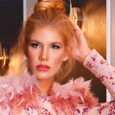 Why Blend In When You Can Stand Out Embrace Your Inner Diva And Let Your Style Shine With Molly