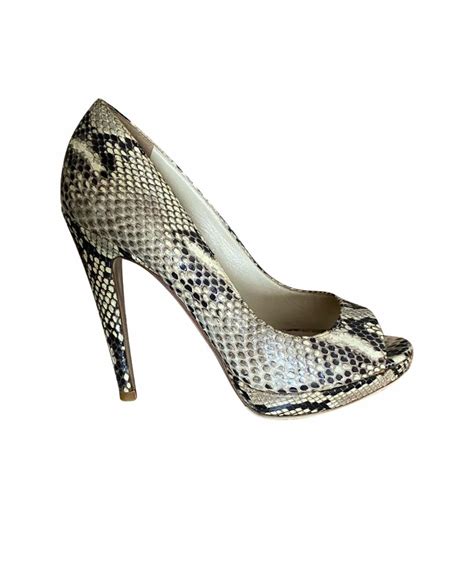 Miu Miu Кожаные туфли для женщин купить в интернет магазине с доставкой