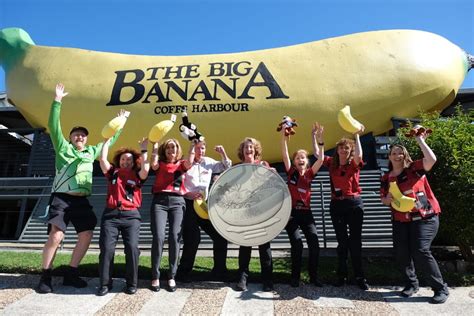 Australia Post Issues 1 Coins Featuring Big Thing Tourist