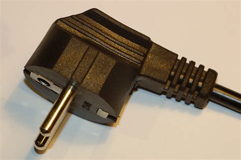 Colokan Eropa Foto Stok Unduh Gambar Sekarang 2015 Colokan Koneksi Jaringan Eropa Istock