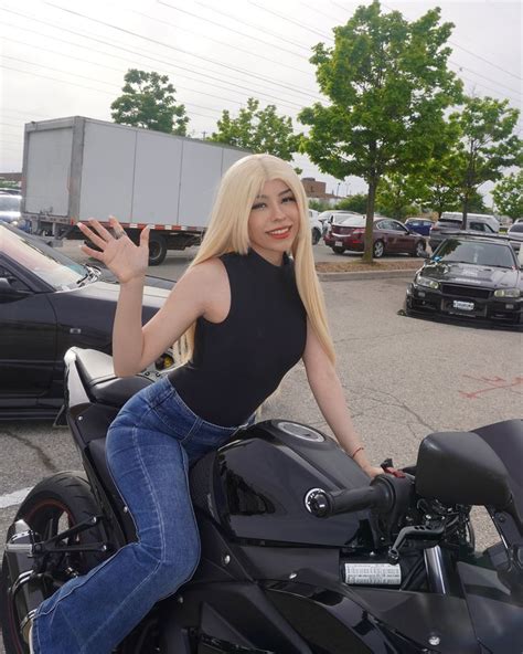 Kelly On Instagram What Kind Of Girls Are You Into 💕 Jujutsu Kaisen