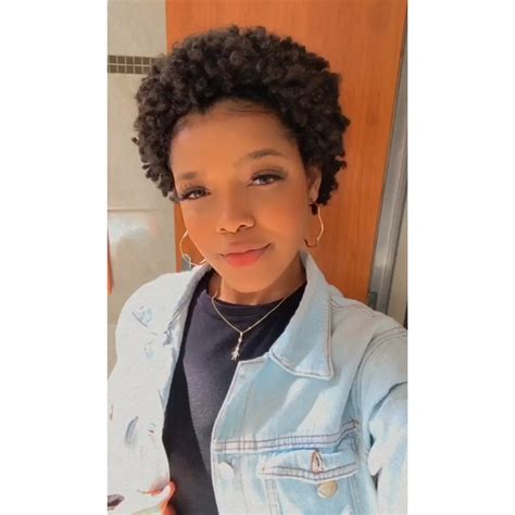 Kailani Cristina Kailani Carolinaa • Instagram Photos And Videos