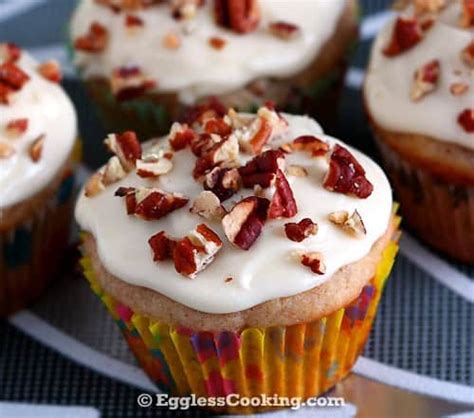 Hummingbird Cake Hummingbird Cupcakes Eggless Cooking