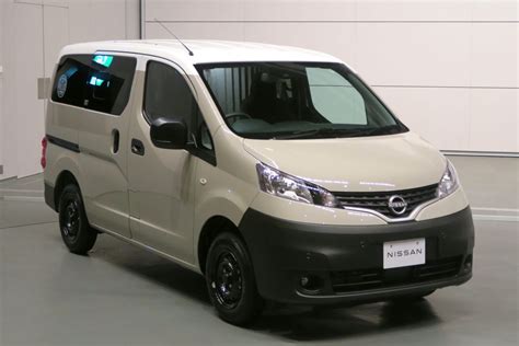 「nv200バネット」にも「myroom」が登場 日産お手製車中泊仕様の実力は マイナビニュース