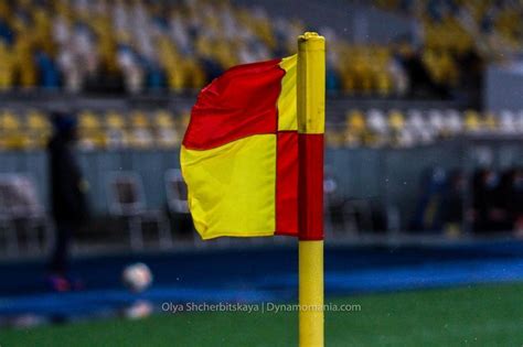 Стали відомі судді на матч Ліги Європи АЕК Динамо