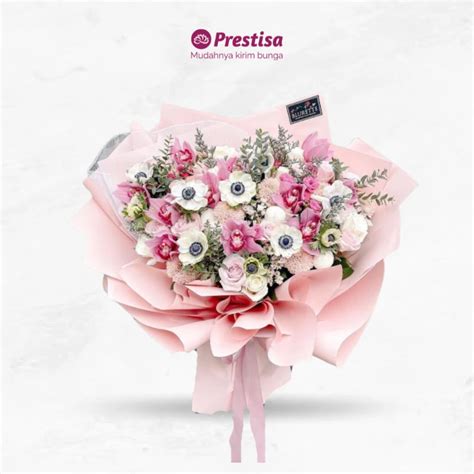 Handbouquet Sweet Romantic Indonesia 004 Pesan Online