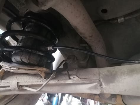 Пневмобаллоны в зад ланос. — Chevrolet Lanos, 1,5 л, 2007 года | тюнинг ...