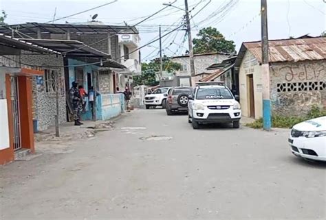 Esmeraldas Un Joven De 19 Años Fue Asesinado Con Cuatro Disparos En La