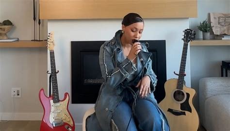 Justine Tyrell Performs Proud On Music Friday