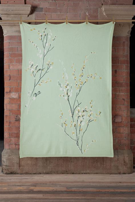 Pussy Willow Bomullspledd Med G Sunger I Gr Nt Laura Ashley