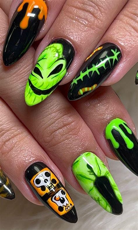 Oogie Boogie Nails For A Wickedly Fun 2025 Halloween Fashion So Simple