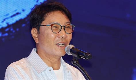 이수만 Sm 잘되길 바란다…나무 심기 계속 유머 움짤 이슈 에펨코리아