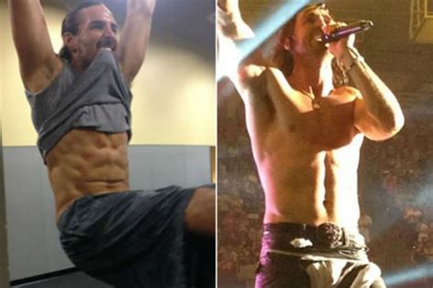See Pictures Of Shirtless Country Singers Youre Welcome