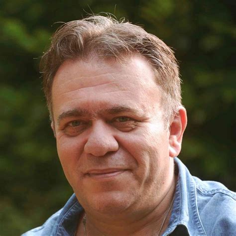 بين شفيق وسعيد