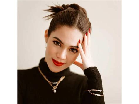 The Quiet Life Of Shaina Magdayao Gma Entertainment