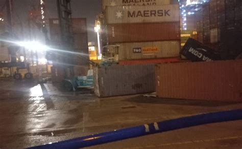 Το στέκι της έλξης : COSCO: «Εβρεξε» πάλι κοντέινερς στον Πειραιά, 1 ...
