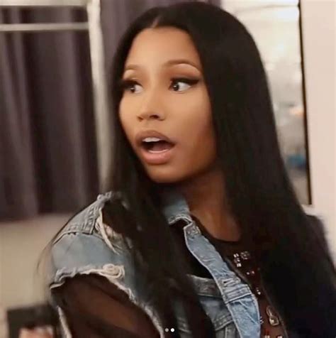 Nicki Minaj Flashes Bare Boobs And Silver Nipple Pasties In X Rated