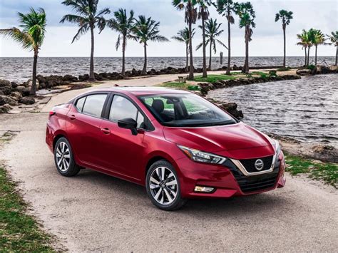 2022 Nissan Versa Review Pricing And Specs