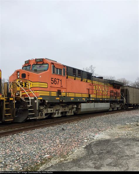 Bnsf 5671