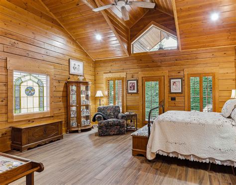 Log Cabin Bedrooms
