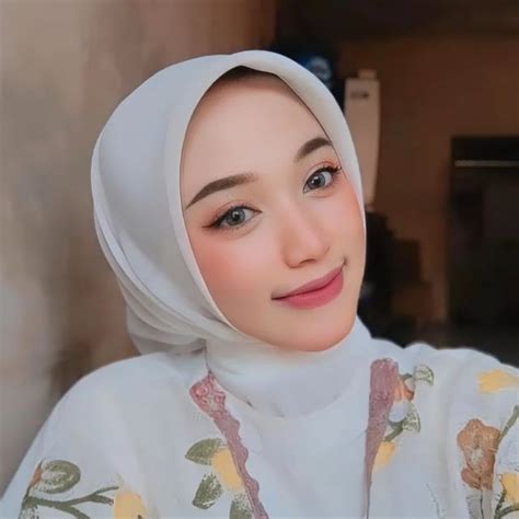 𝓩𝓮𝓿𝓪 𝓐𝓾𝓵𝓲𝓪 𝓡𝓪𝓱𝓶𝓪𝓱 Zeva Aul • Instagram Photos And Videos