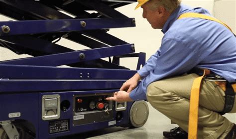 Ballymore Dmsl 12 Battery Powered Drivable Compact Scissor Lift With Cantilevered Platform